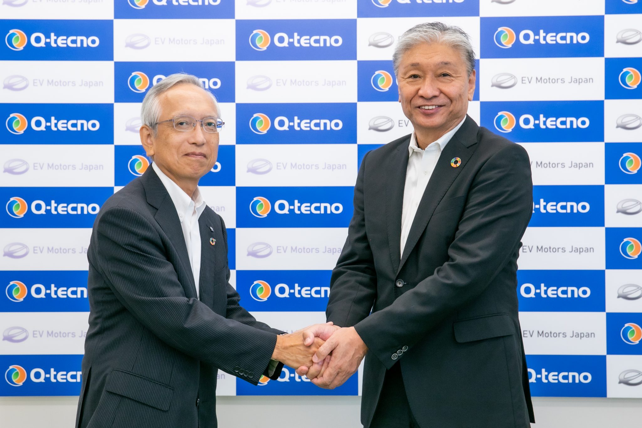 株式会社EVモーターズ・ジャパンと「業務提携記念式」を行いました | Q-tecno